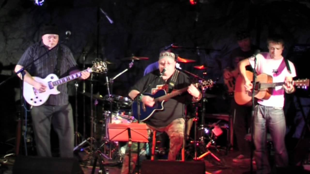 Nicky Moore&The Blues Corporation"Picture" at The Britannia Rowing Club ...