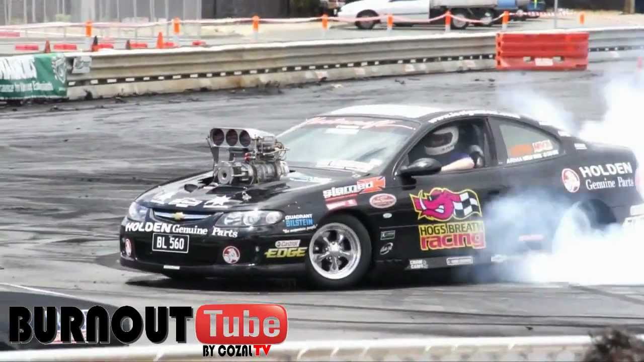 Holden Monaro Big Block V8 Extreme Burnout (HD) - YouTube
