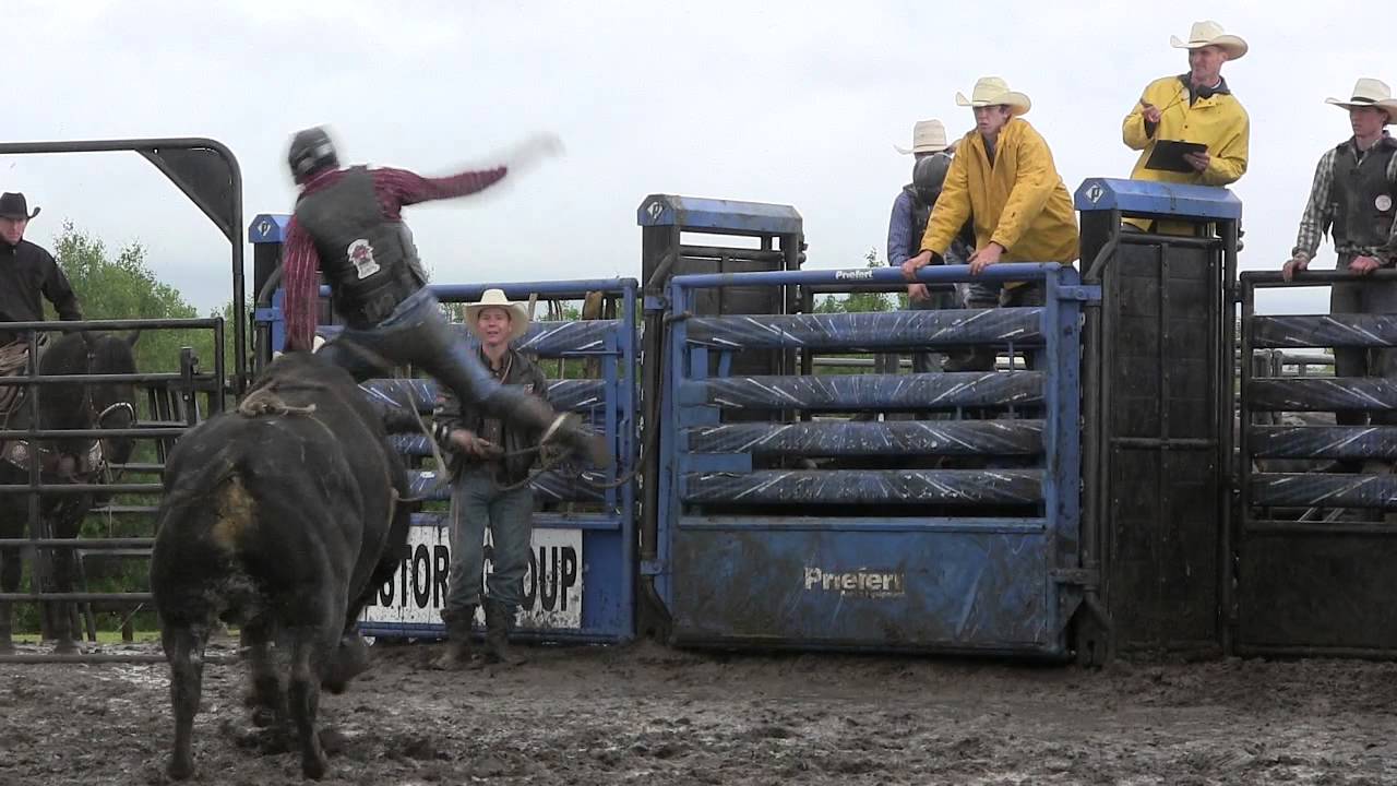 Josh Ehlers vs. Flying High's 838 High Definition. Paradise Valley, AB ...