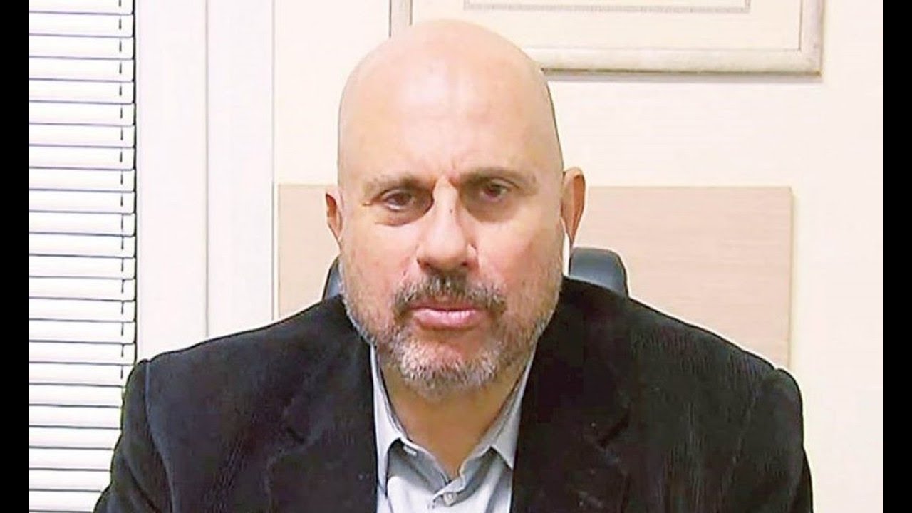 ΤΟ ΜΗΝΥΜΑ ΤΟΥ ΚΑΘΗΓΗΤΗ ΔΗΜΗΤΡΗ ΚΟΥΒΕΛΑ ΜΕΤΑ ΤΗ ΝΟΣΗΣΗ ΜΗΤΣΟΤΑΚΗ - YouTube