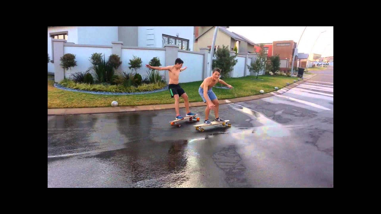 How not to drift a longboard: solid back fall! - YouTube