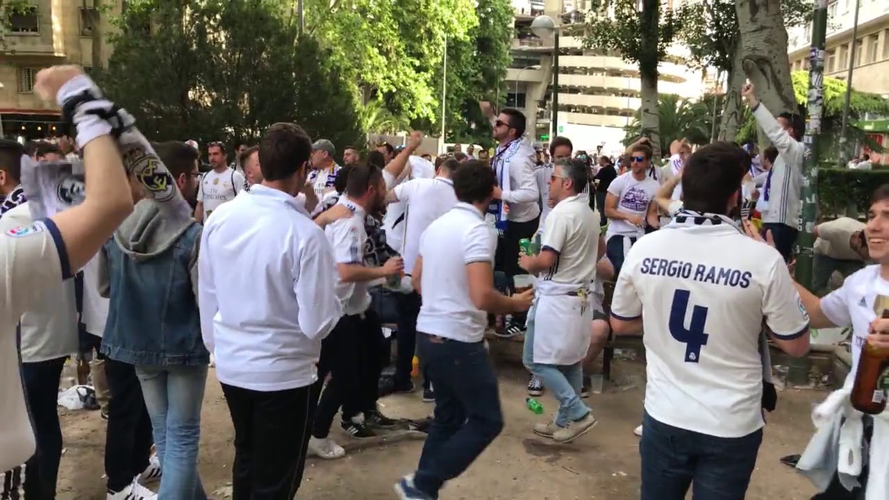 More North Fans RMCF chants before the Sevilla Match (05/14/2017) - YouTube