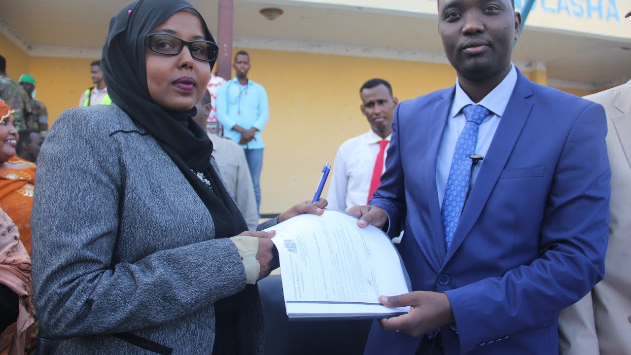 Goomiyaha cusub ee dagmada Shibis Safiya Sheikh Cali ayaa la wareegtay ...