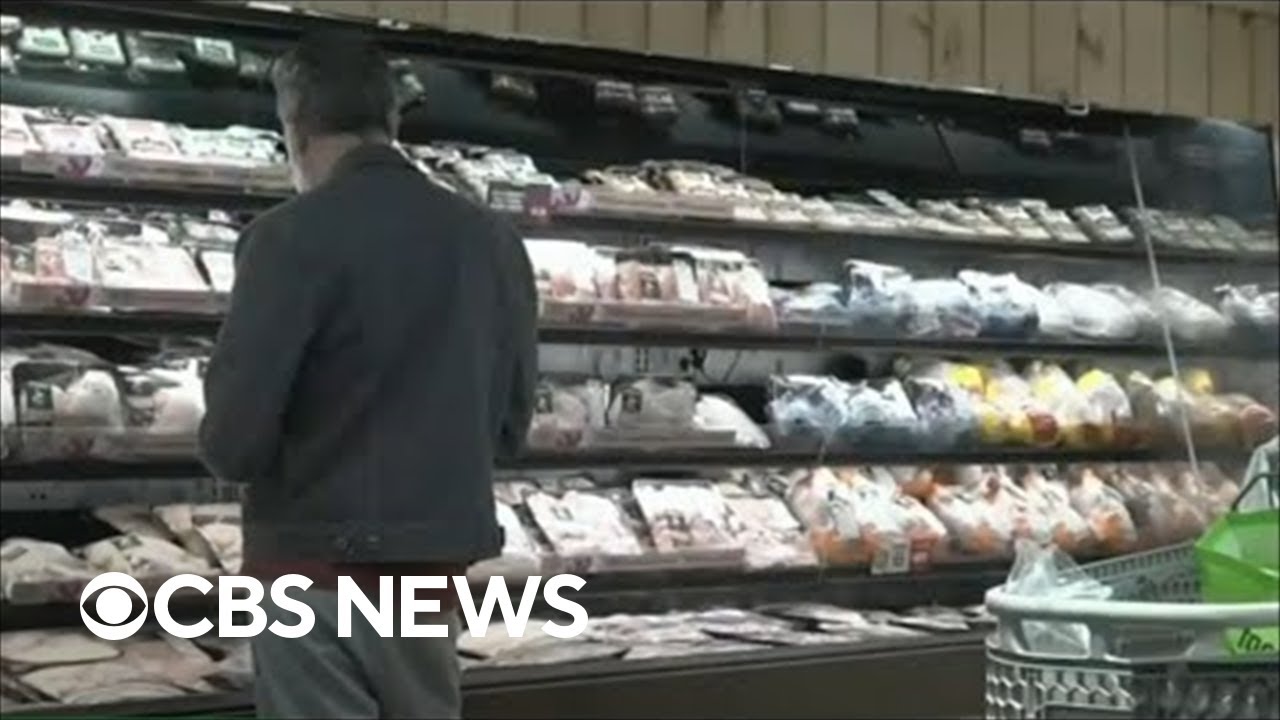 Inflation raises cost of groceries - and risk of food insecurity - YouTube