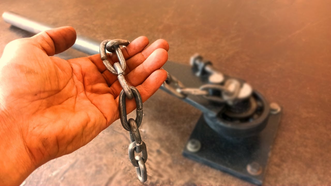 HOW TO MAKE HANDMADE STEEL CHAIN // BENDER FOR STEEL CHAIN - YouTube