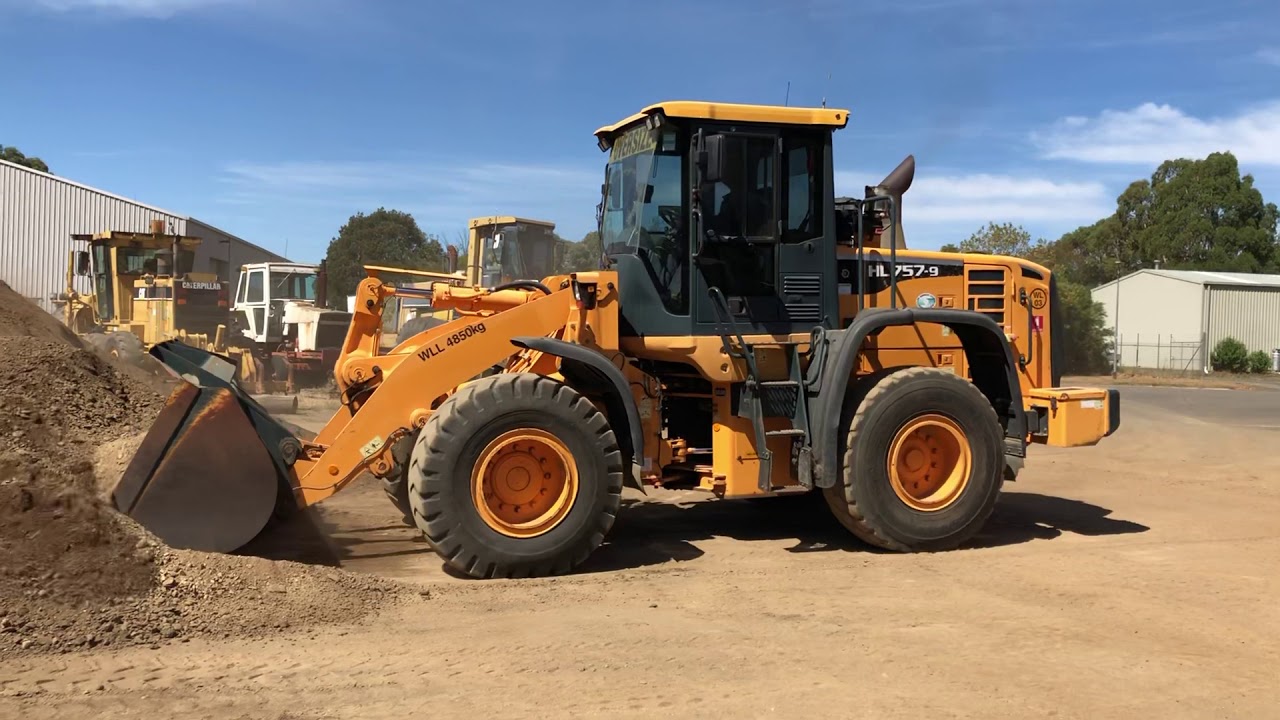 Hyundai HL757-9 wheel loader Earthworks Equipment - YouTube