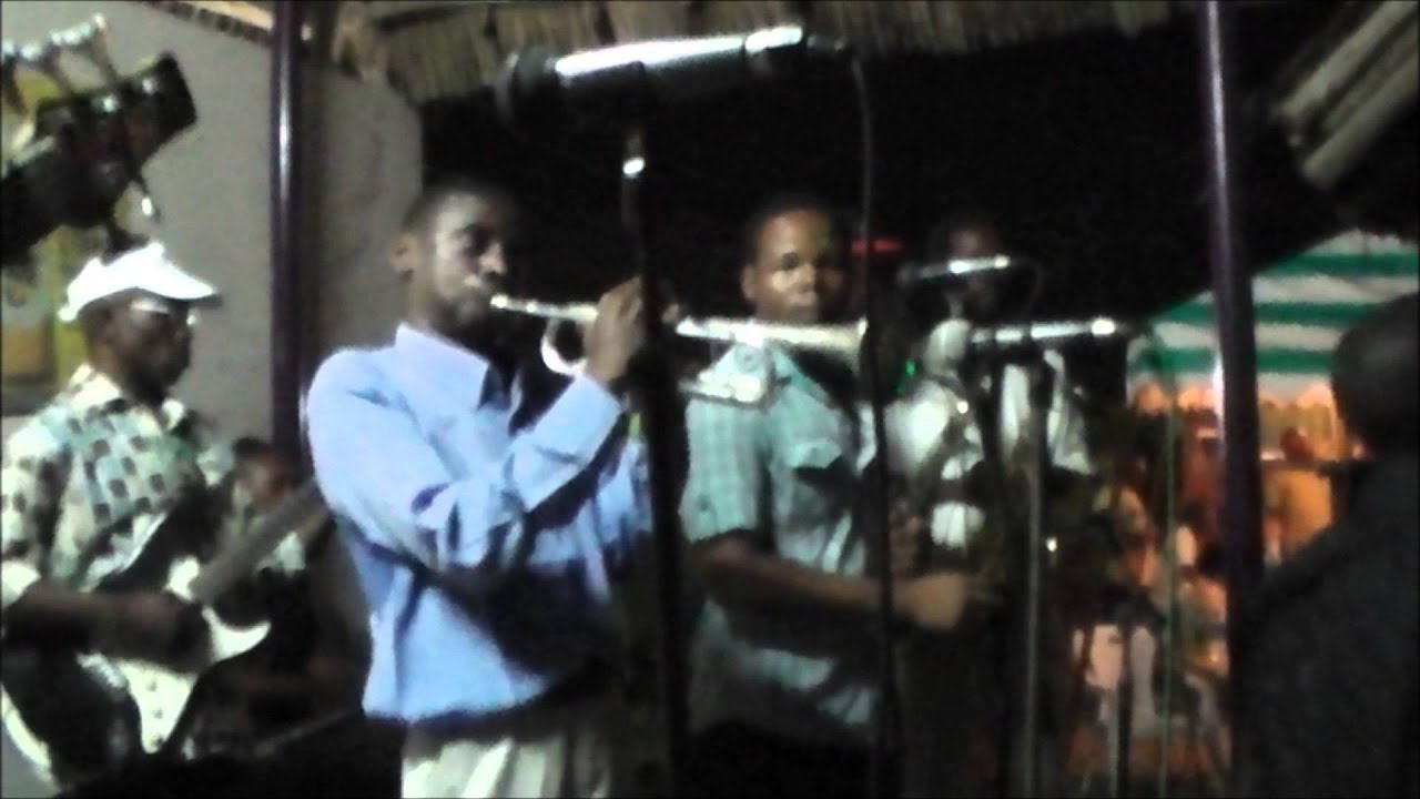 UTAMADUNI BAND LIVE CONCERT - YouTube