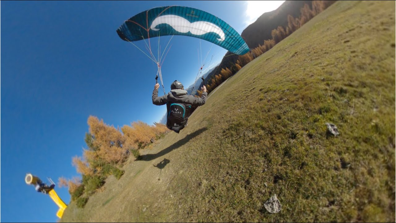 Low level - high speed flying on the Moustache 13m at Kronplatz: Let's ...