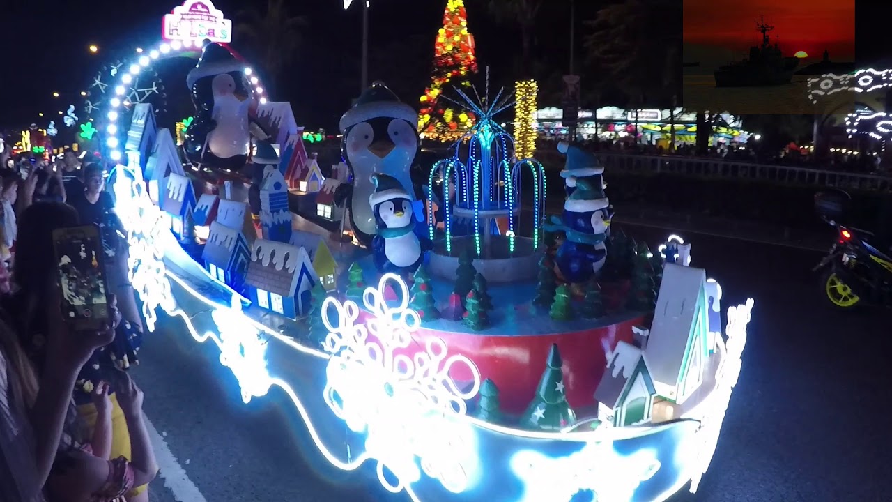 MOA Lights parade - YouTube