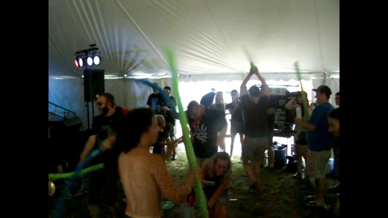 Parental Petulance @ Audiofeed 2017 FoodFightOwen - YouTube