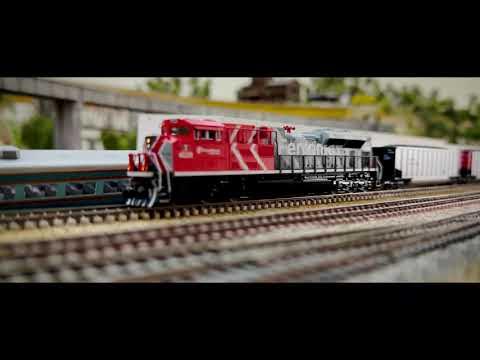 Primera EMD SD70ACe con el nuevo esquema Ferromex "Zebra" - YouTube