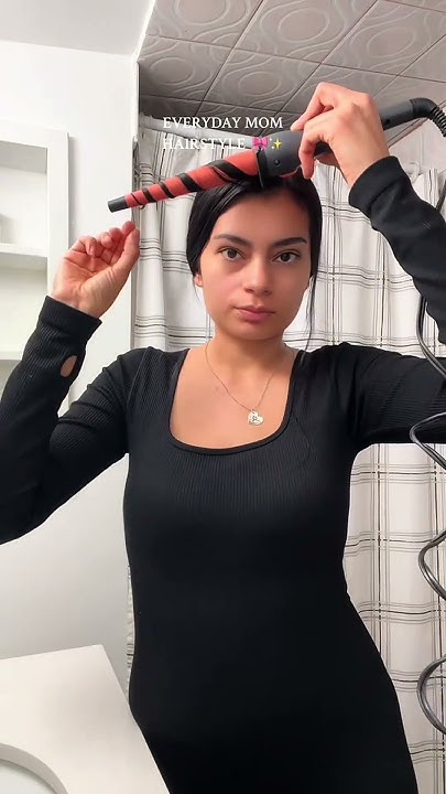 Cute simple hairstyle for moms #mom #sahm #hairstyle #momhair - YouTube