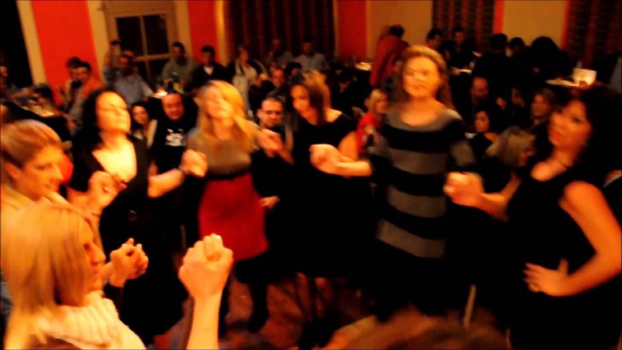 ΓΑΜΟΠΙΛΑΦΙΑΔΑ 2013 κοπη πιτας στα Ταμπακαρια - YouTube