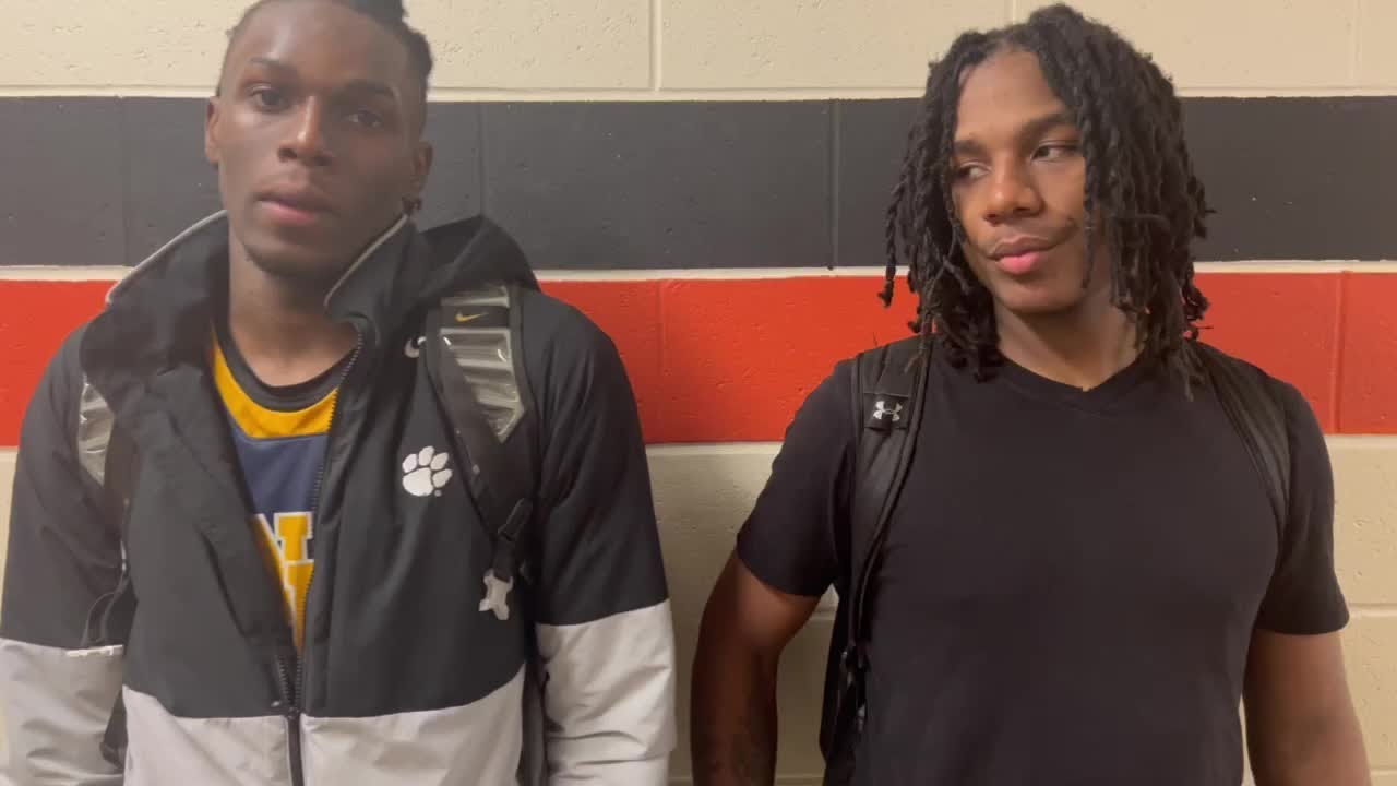 James Robinson (26 points) and Davon Wade (14 points) on the team win ...