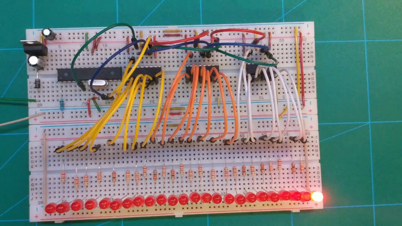 Larson Scanner (Knight Rider) on a breadboard with 24 LEDs - YouTube
