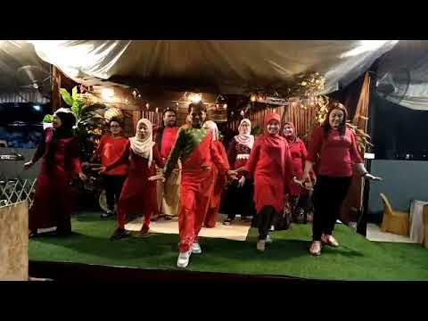 Alamak Raya Lagi by De Fam. - Choreo by Coach Zack - Khaiz Fitness - YouTube