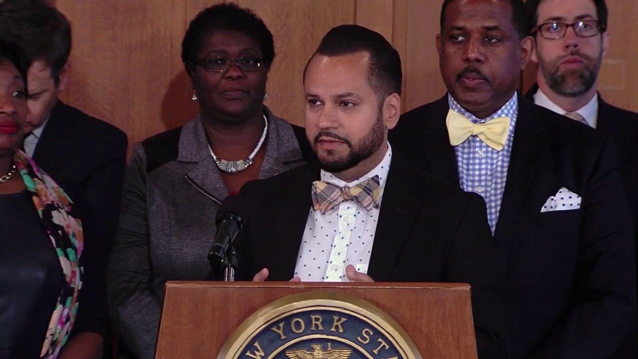 Senator José M. Serrano (SD29, D-NY) speaks at anti-gun violence press ...