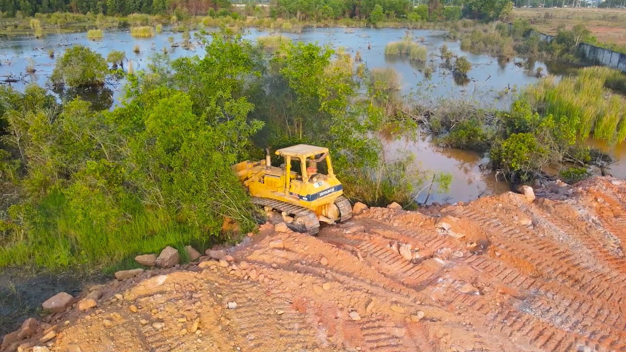 WOW ! Awesome Big Machines Bulldozer Clearing Forest With Heavy Dump ...