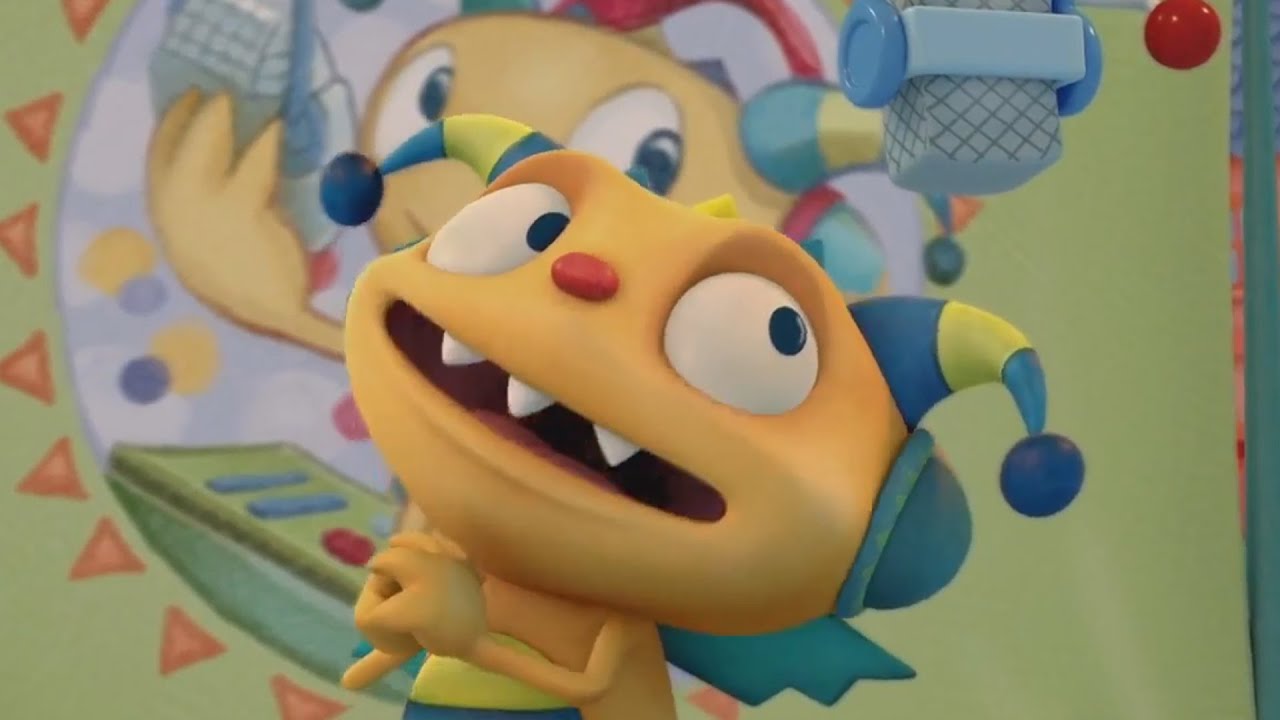 He's getting dizzy! - YouTube