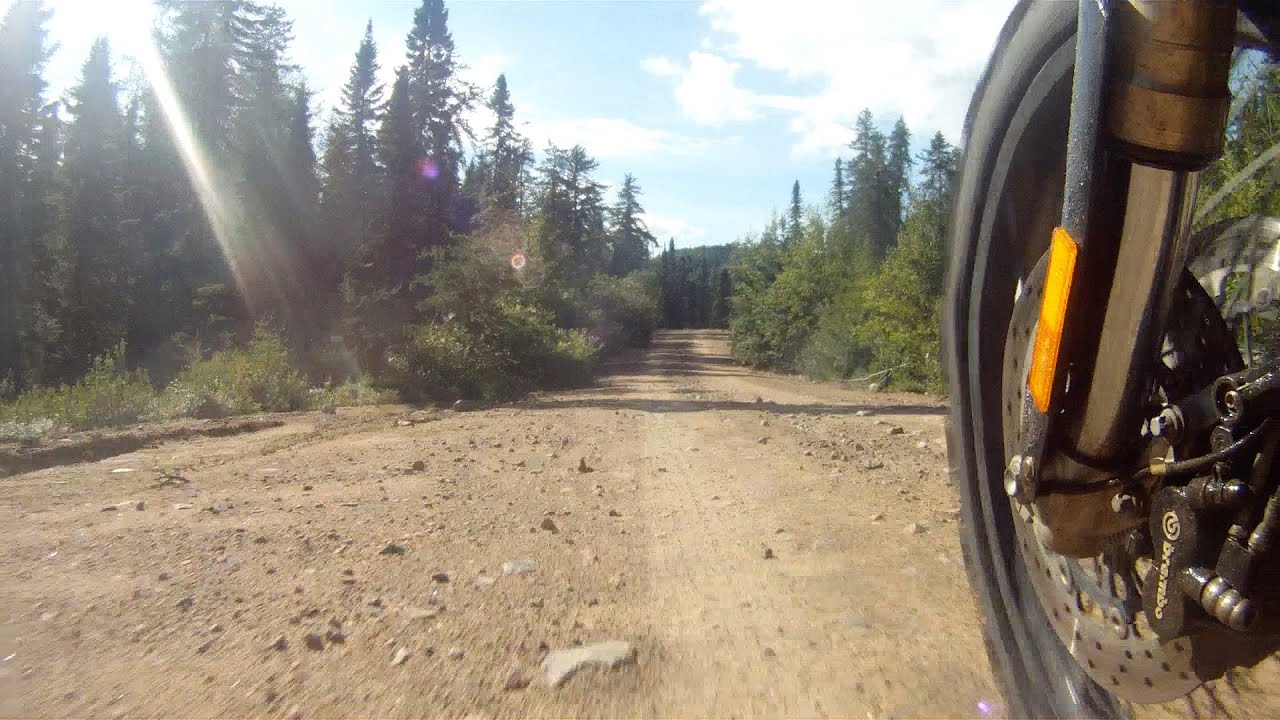 Trans Canada Adventure Trail en Moto - YouTube