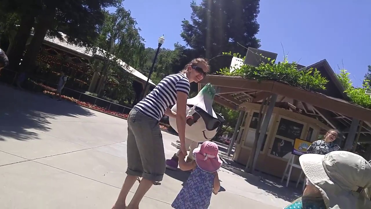 Arriving at Gilroy Gardens Garlic Dancing - YouTube