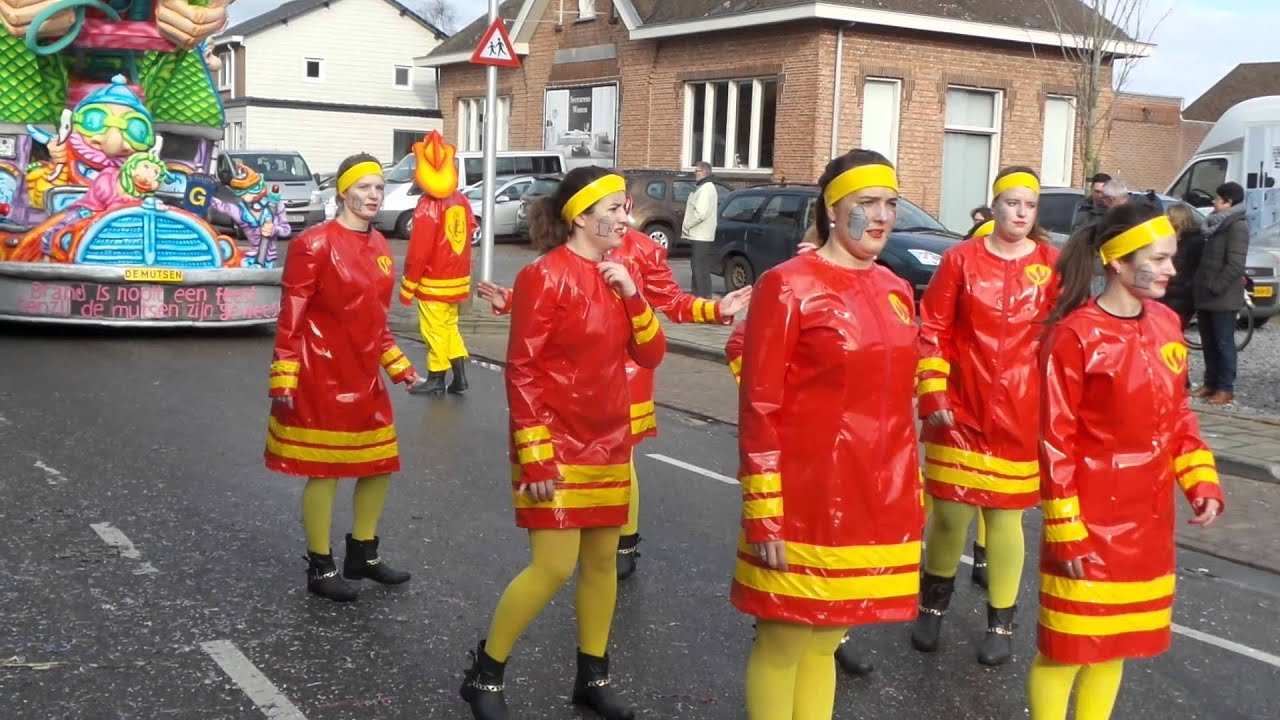 CV De mutsen, carnavalsoptocht 2015, Vogelwaarde, - YouTube