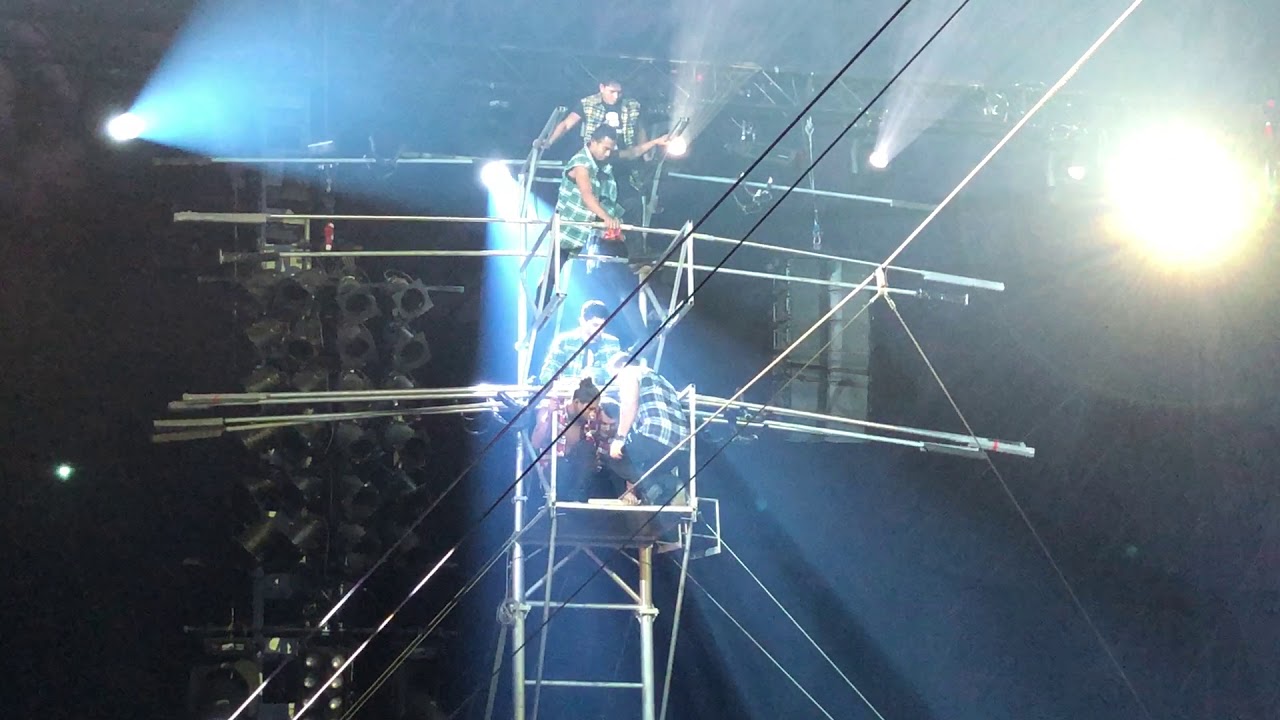 Flic flac the Gerlings circus highwire - YouTube