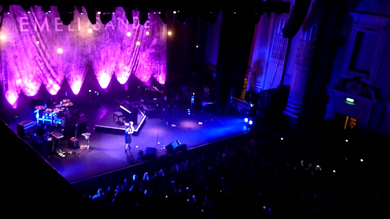Emeli Sande - Wonder (Edinburgh 2013) - YouTube