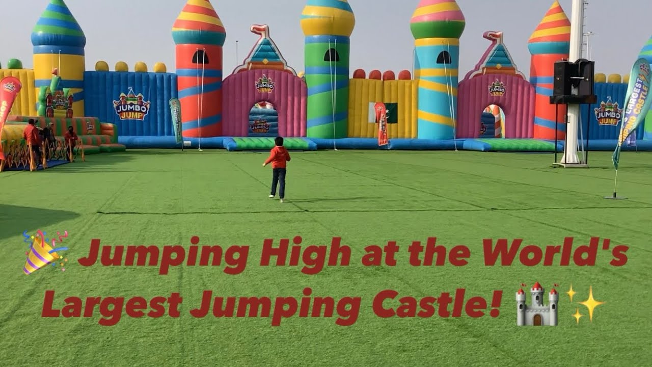 🎉 Jumping High at the World's Largest Jumping Castle! 🏰 - YouTube
