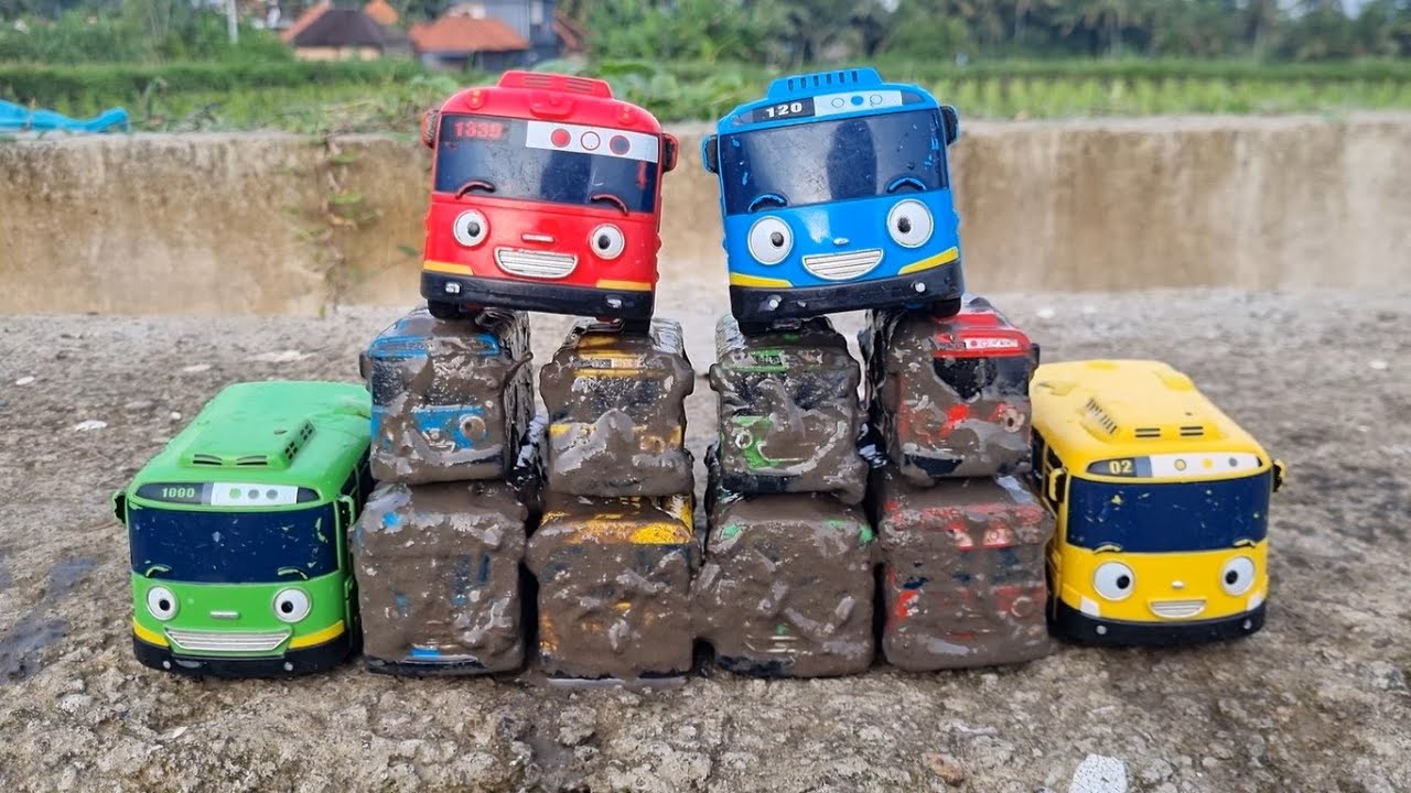 Seru!!! Bus Tayo Kecil Main Lumpur Langsung Nyebur ke Kali, Bus Lani ...