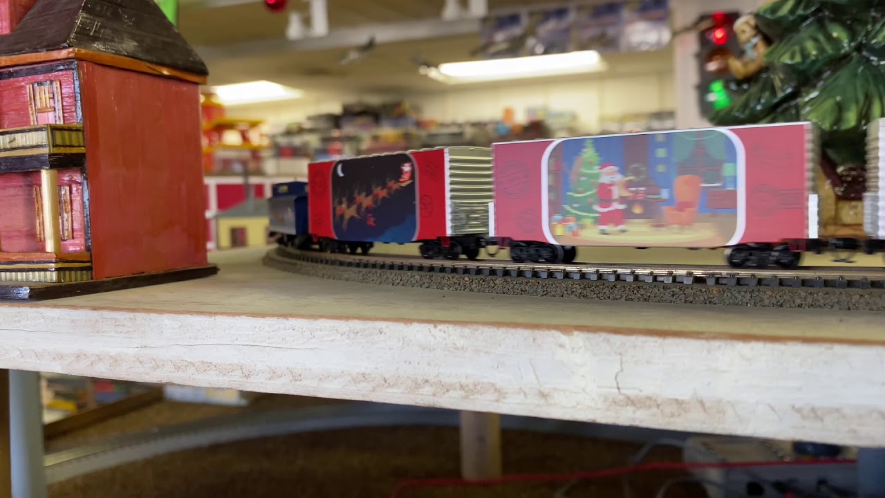 N Scale MicroTrains 2020 Christmas Train at Hilltop Hobby - YouTube