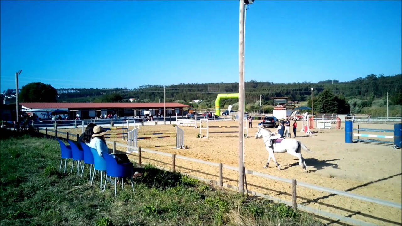 Mariana Coelho em Quinta Vale do Lena - YouTube
