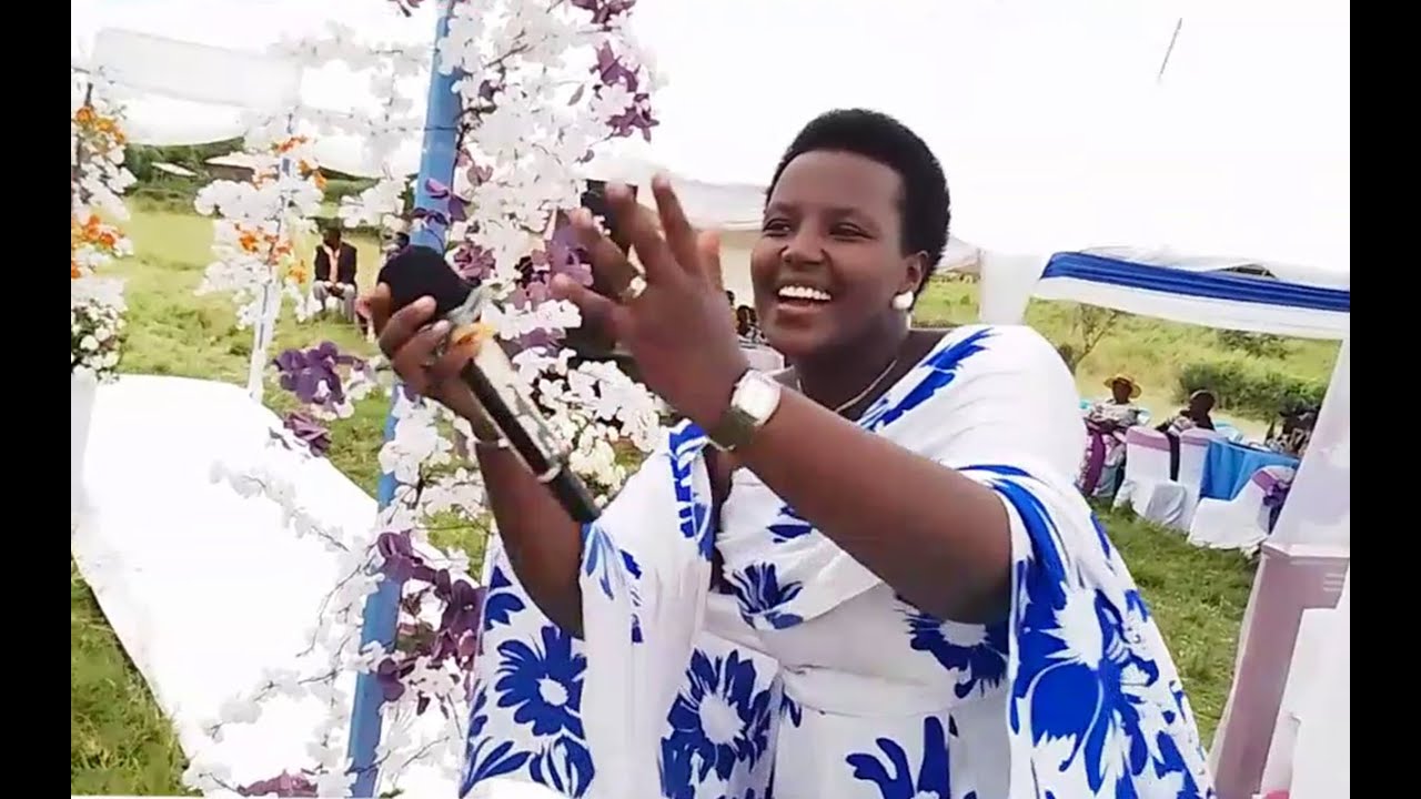 Ente By Annah Muriisa Kyabitondo Live Bahima Live Party - YouTube