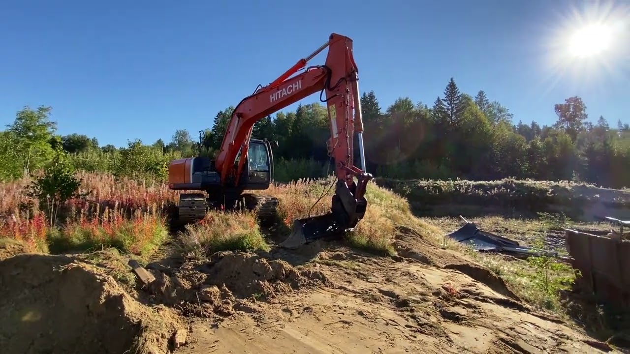 Hitachi Zaxis 180 LC - YouTube