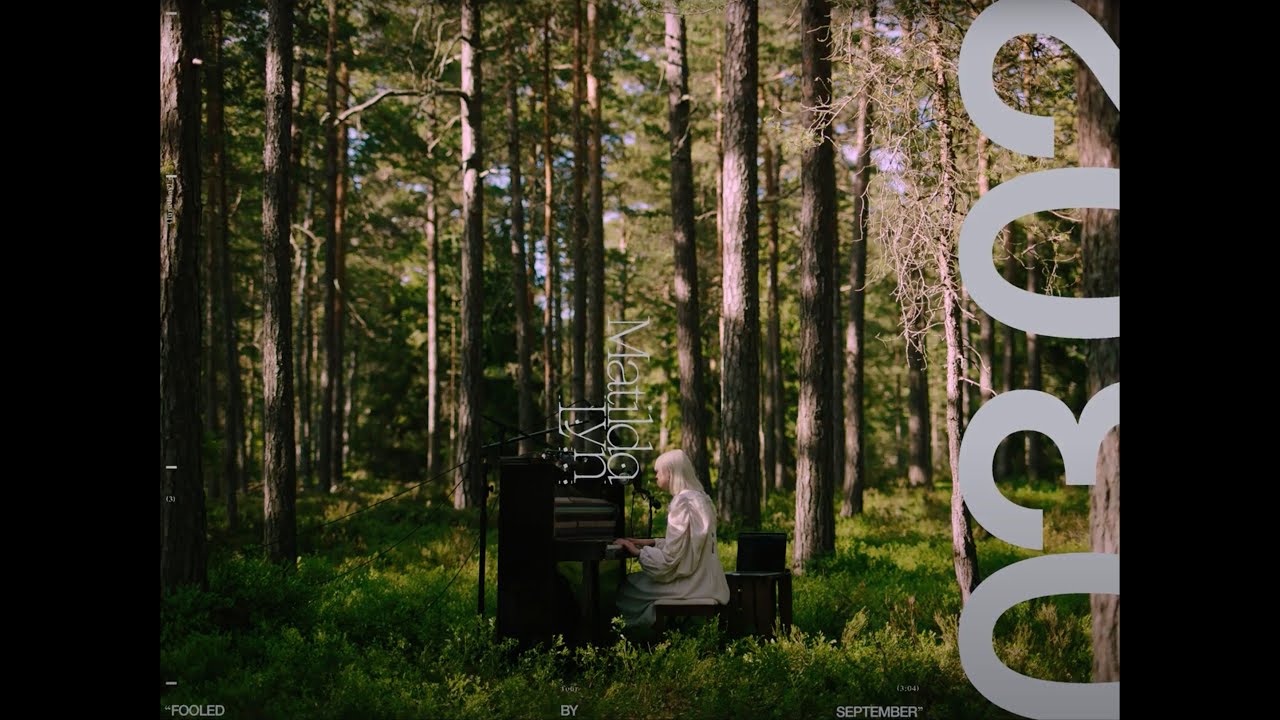 Matilda Lyn - Fooled by September (Live Session) - YouTube