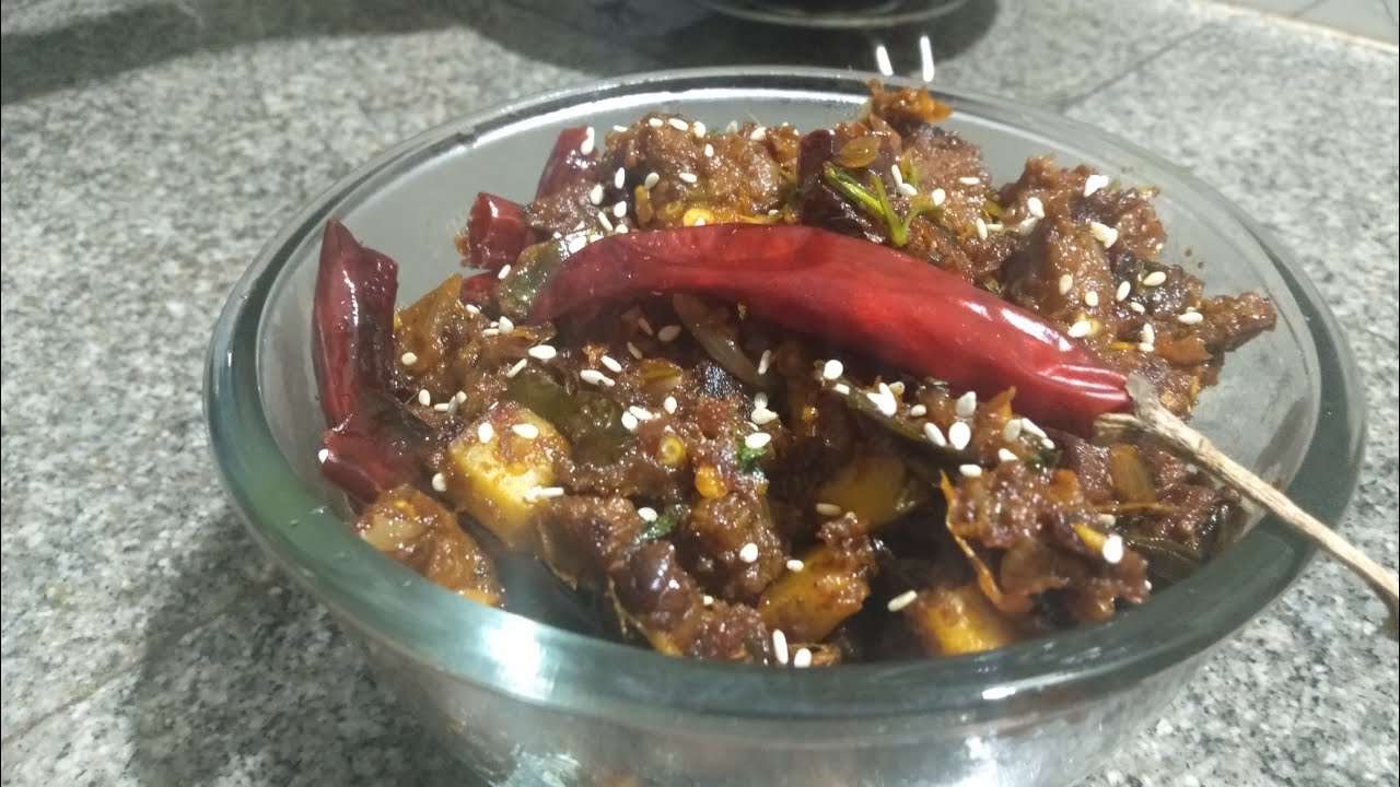 SUPER DUPER SPICY BEEF KONDATTAM - YouTube
