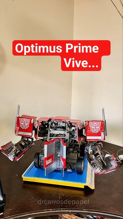 Optimus Prime drcarrosdepapel #transformers #transformerstoys #arduino #arduinoproject - YouTube