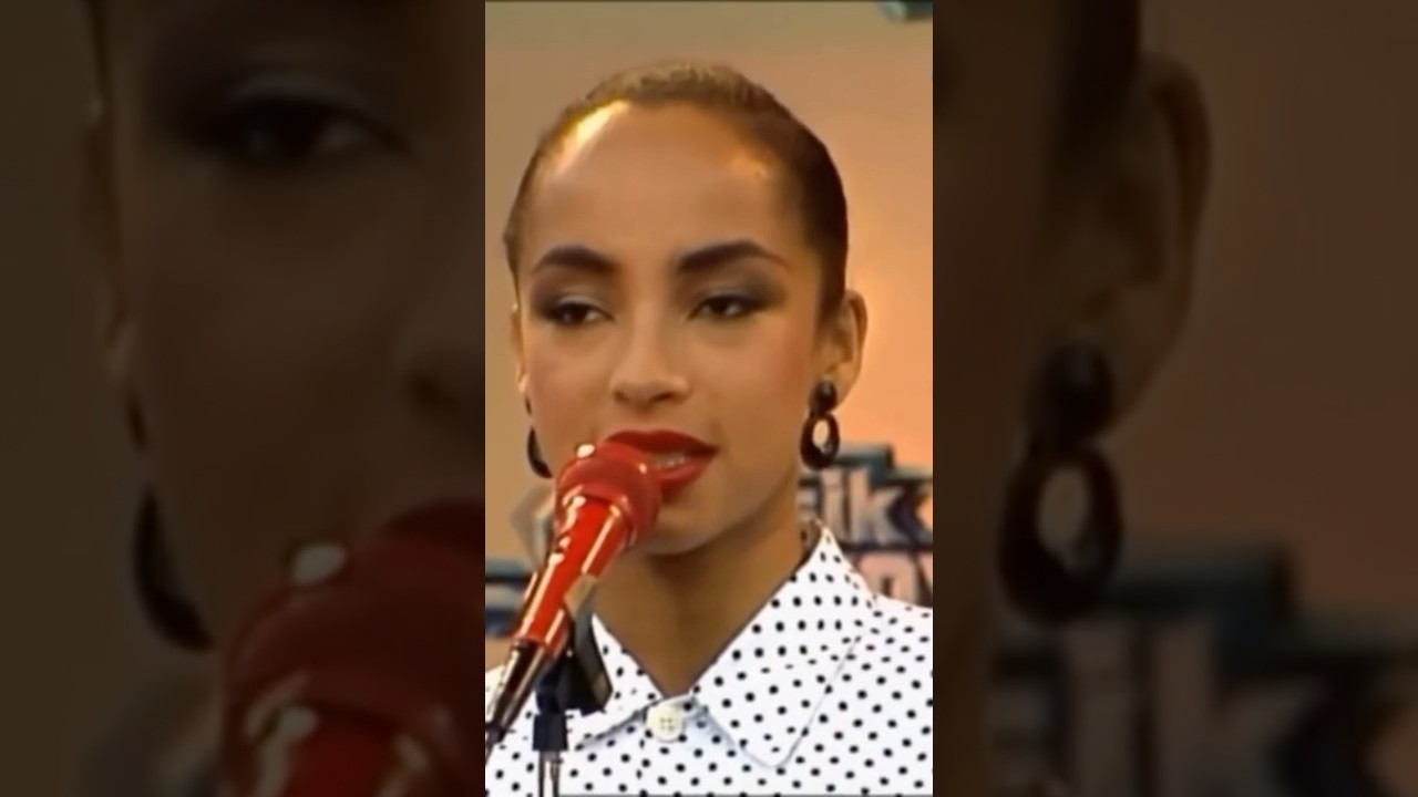 Sade performs “Smooth Operator” live in 1984 - YouTube