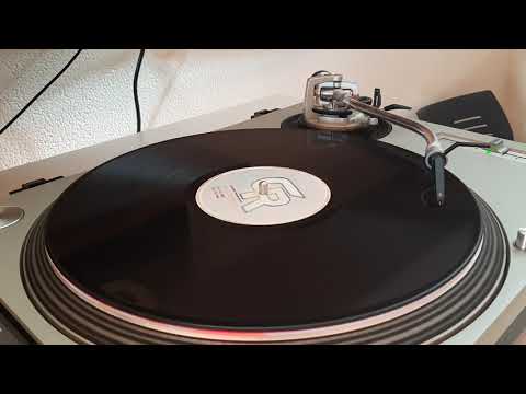 Loveur Crescendo – Splackavellie / Open Your Eyes (2000, Vinyl) - Discogs