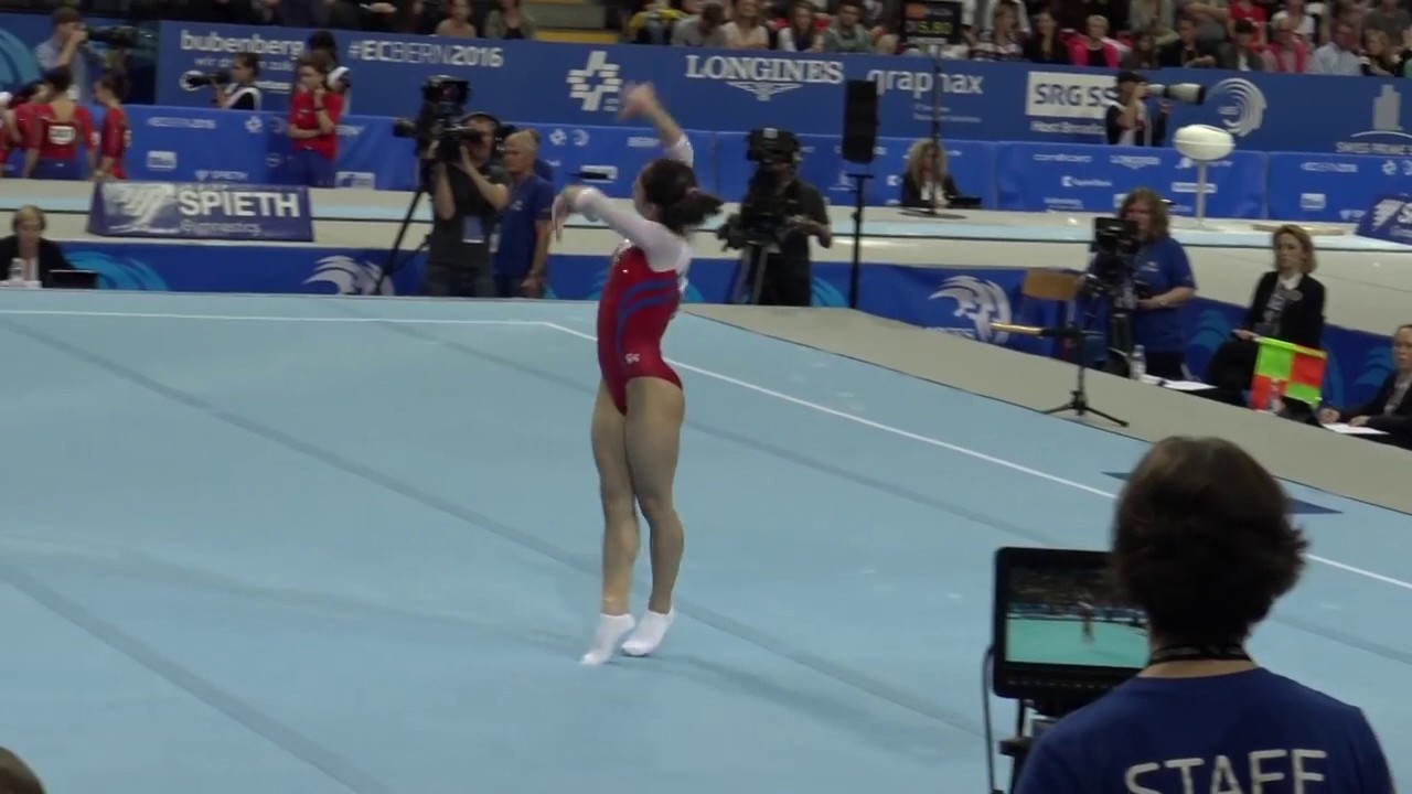 Seda Tutkhalyan (2016) and Victoria Moors (2013) Floor Music Swap - YouTube