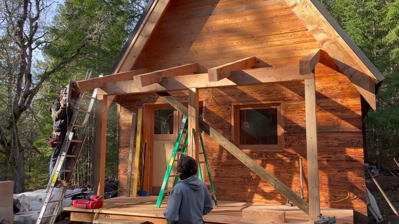 Off Grid cabin builds & Homesteading EP. 16 - YouTube