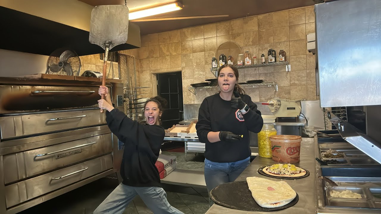 Preston Pizza Stop is live again! - YouTube