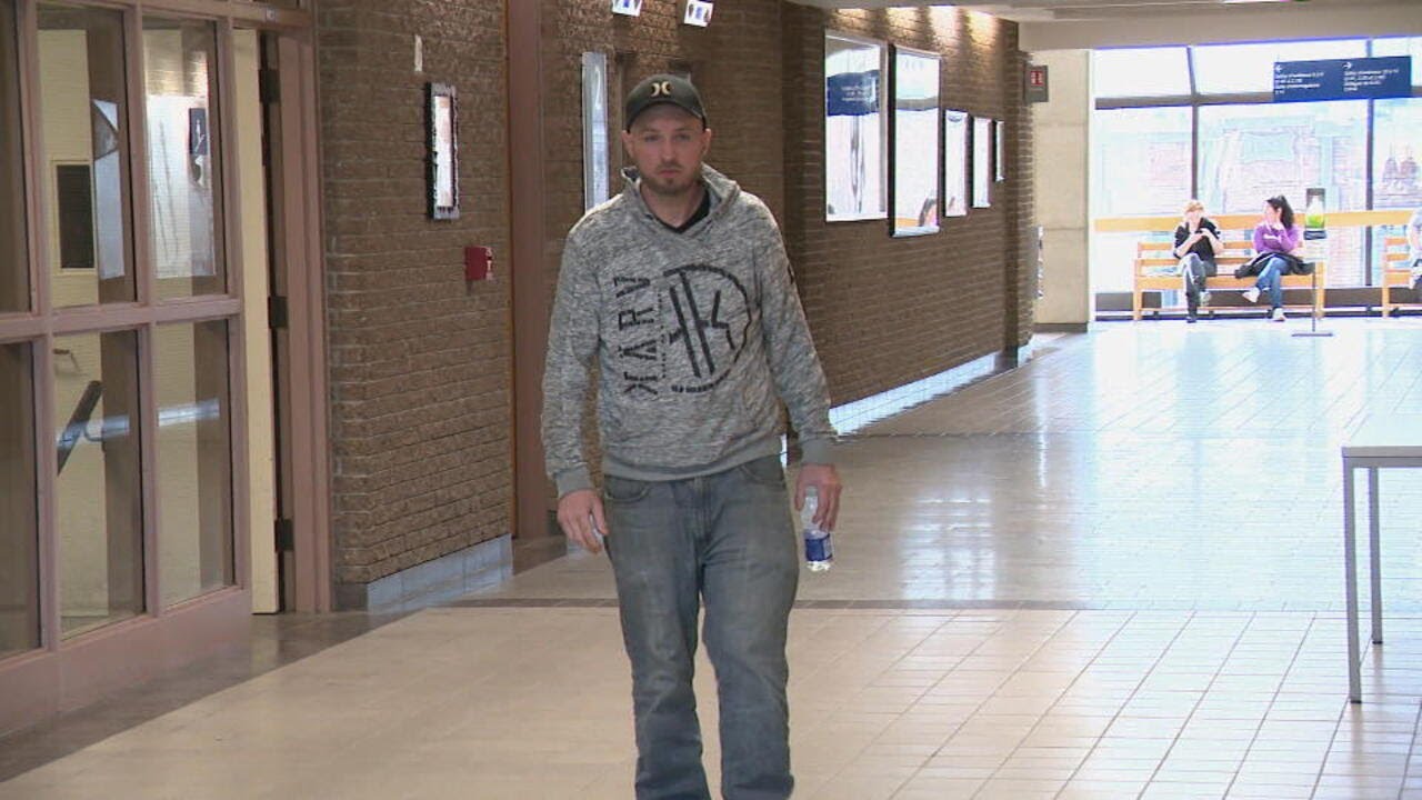 Début du procès d'Éric Goupil à Sherbrooke - Reportage, 17h - YouTube