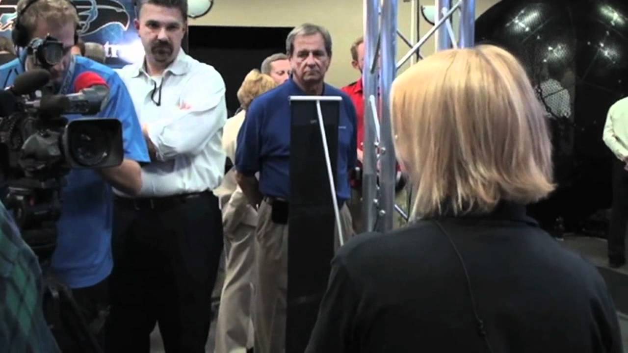 NASA Contractor Shows New Technology - YouTube