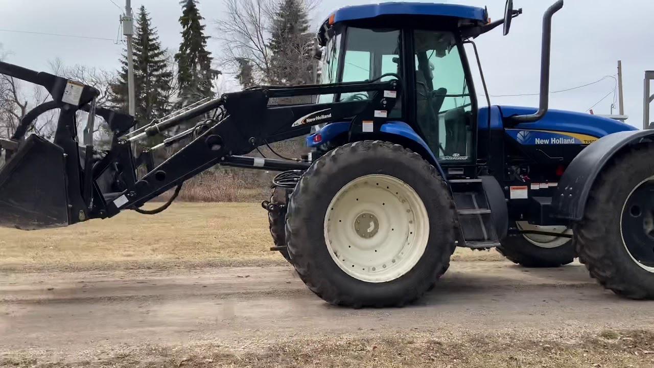 SOLD NH TV6070 Bi-Directional May 1st sale Ronald Farms Lot 2172 - YouTube