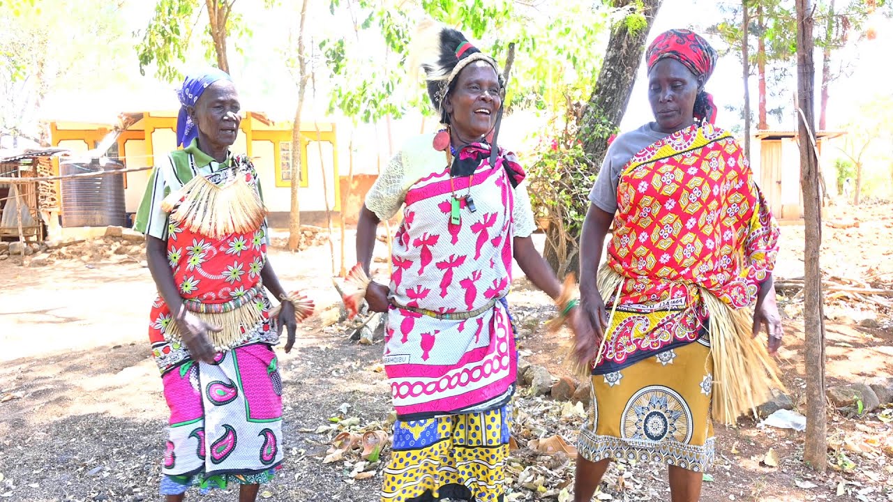 This is the Famous African Traditional Dance of the Kikuyu, Embu, Meru ...