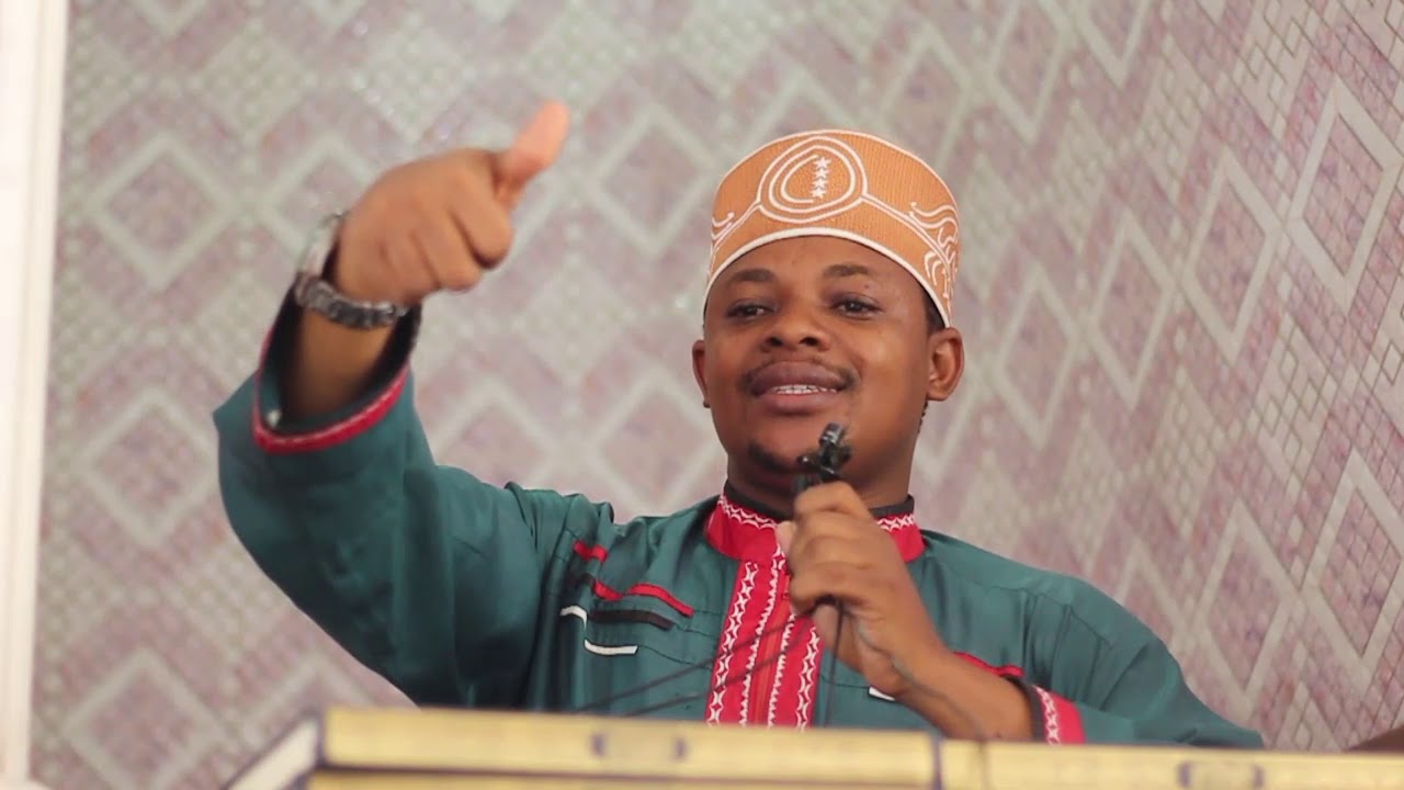 UMUHIMU WA KUONA KWA MWANAUME KWA MKEO - SHEIKH OTHMAN MICHAEL - YouTube