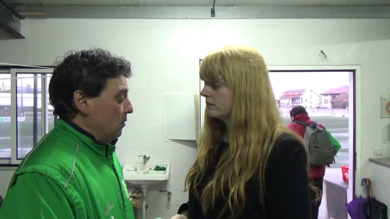 Flash Interview - YouTube