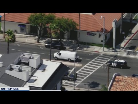 White van leads slow police chase in Inglewood - YouTube