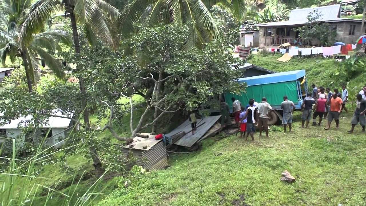 Bukuya Village -- Pulling a truck out - YouTube